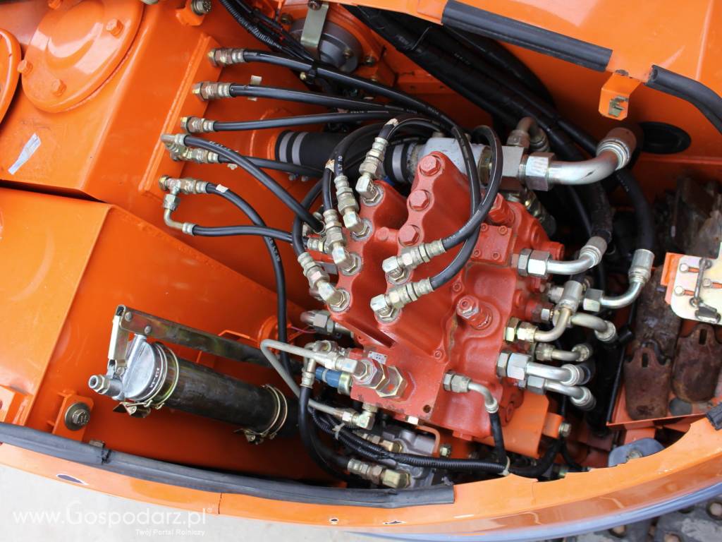 KUBOTA KX75 - Ciągniki rolnicze