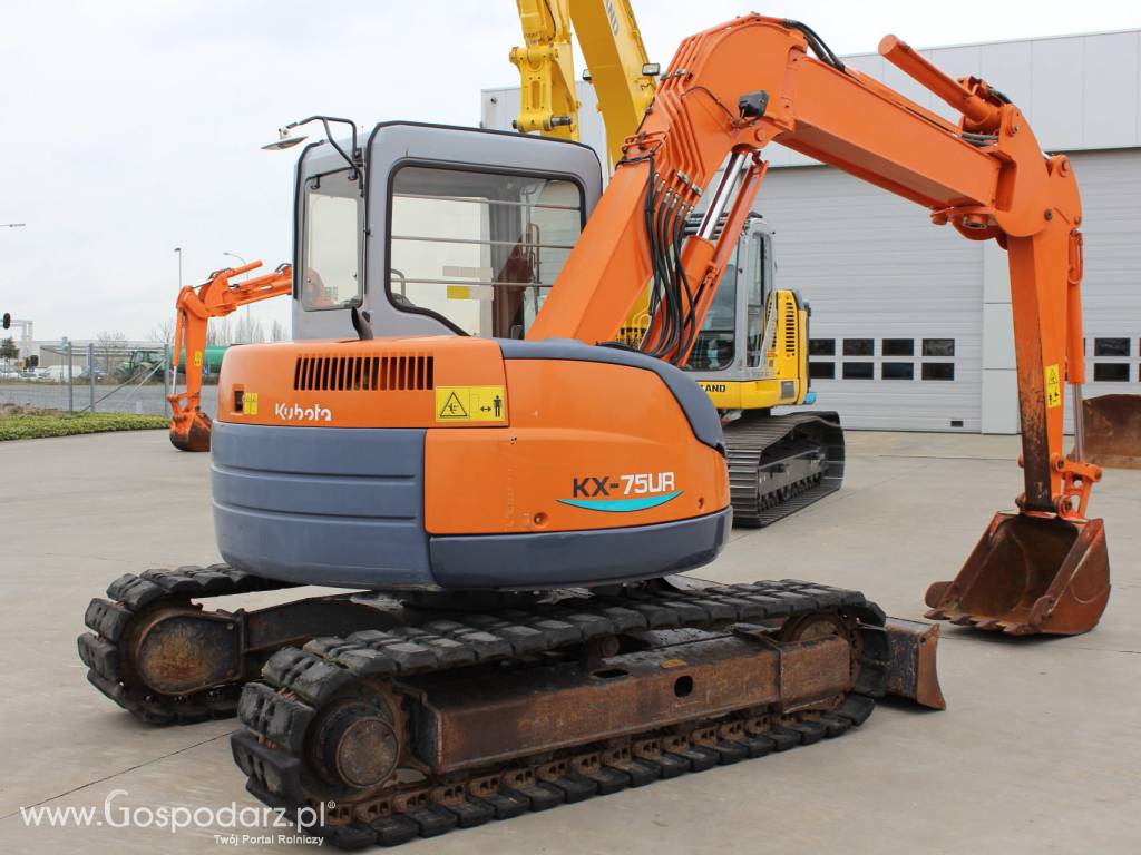 KUBOTA KX75 - Ciągniki rolnicze